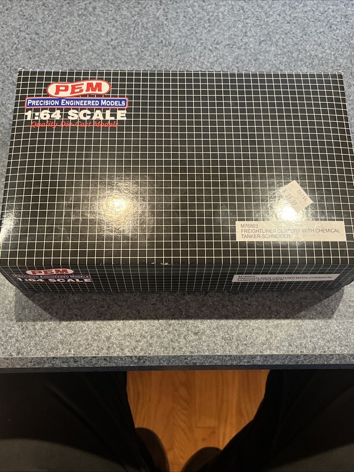 Schneider 1:64 Diecast Tanker Truck And Cab . Precision Engineered ...