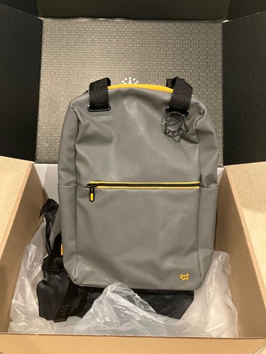 SCOTTY CAMERON 2025 CLUB CAMERON COOLER BACKPACK | eBay