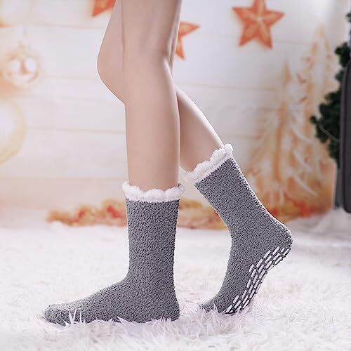 Non Slip Fuzzy Socks for Women Cozy Hospital Socks Soft Fluffy with ...