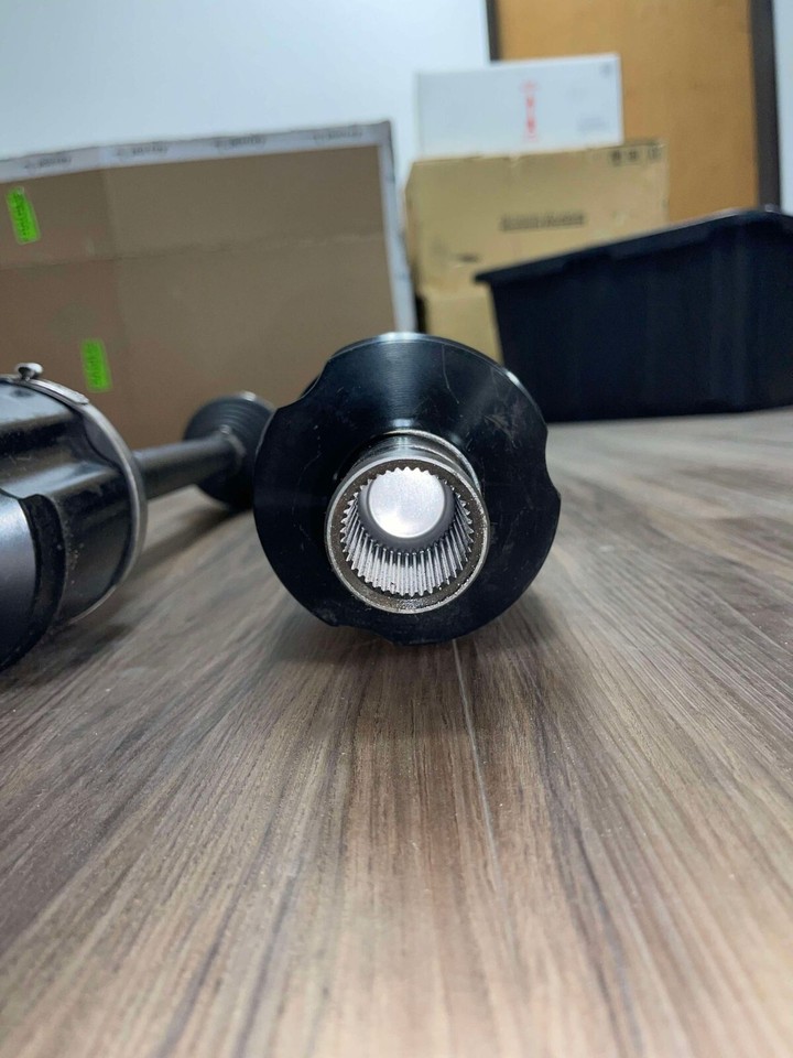 Chevy Corvette C6 Z06 Rear Axles Cut for Wheel Caps 33 Spline (PAIR ...