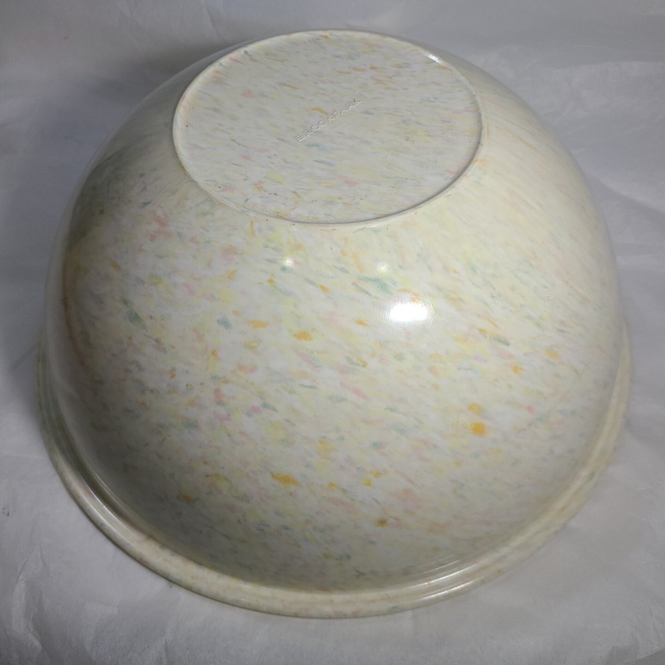 VTG Brookpark Pastel Yellow Confetti Mixing Bowl Lg Melmac Melamine 11. ...