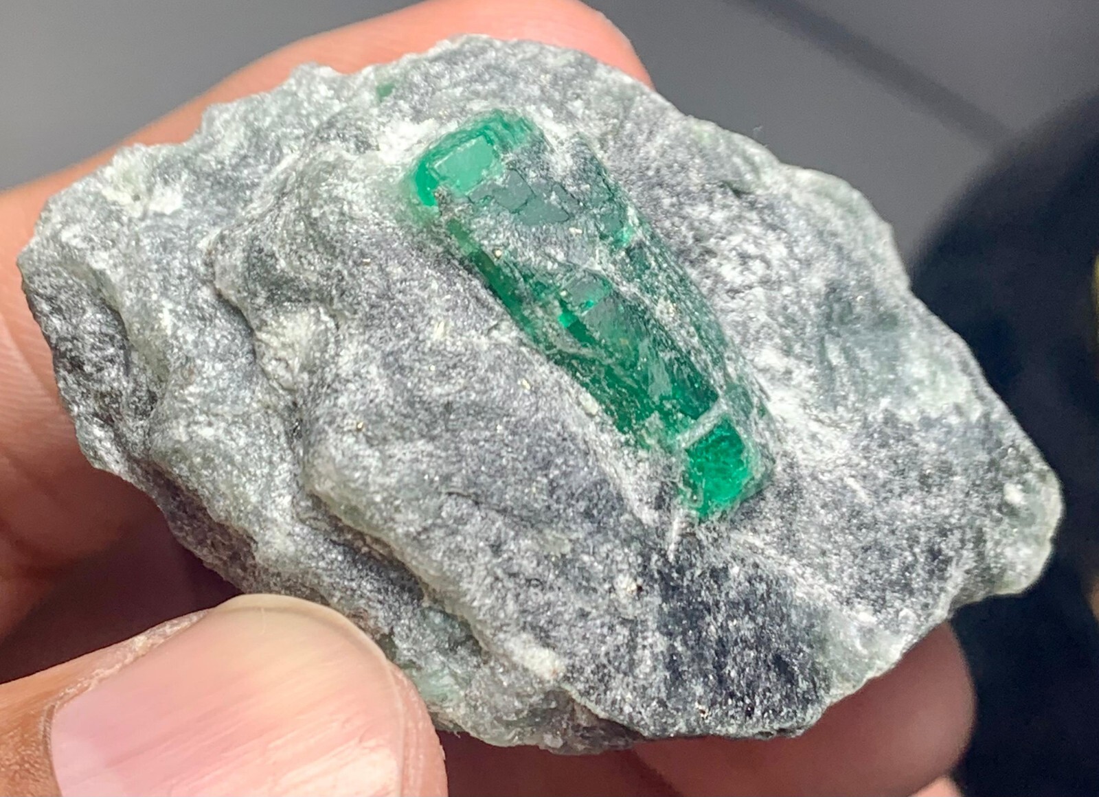 130 CT Beautifully Terminated Emerald Crystal Speciman from Swat ...