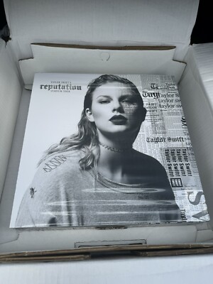 Taylor Swift Reputation Stadium Concert Tour VIP Box. NEW & SEALED | eBay