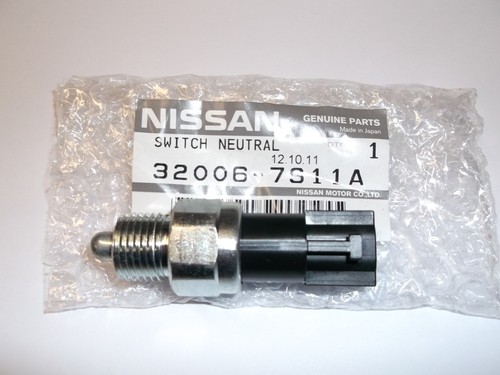 New Genuine Nissan Navara D40 4x4 Gearbox Gear Box Neutral 4WD Switch ...