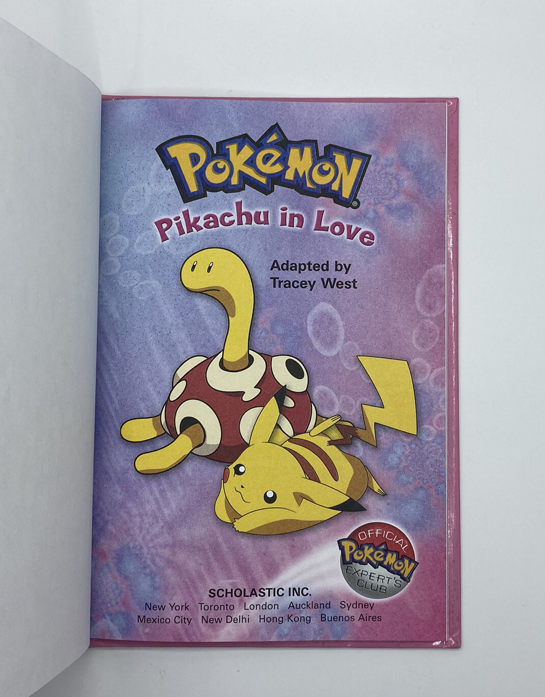 Pokemon Pikachu in Love: Official Pokemon Experts Club Book 2005 Like ...