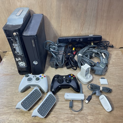 Microsoft Xbox 360 Consoles Bundle 2 Controllers, AV Cables, Power ...