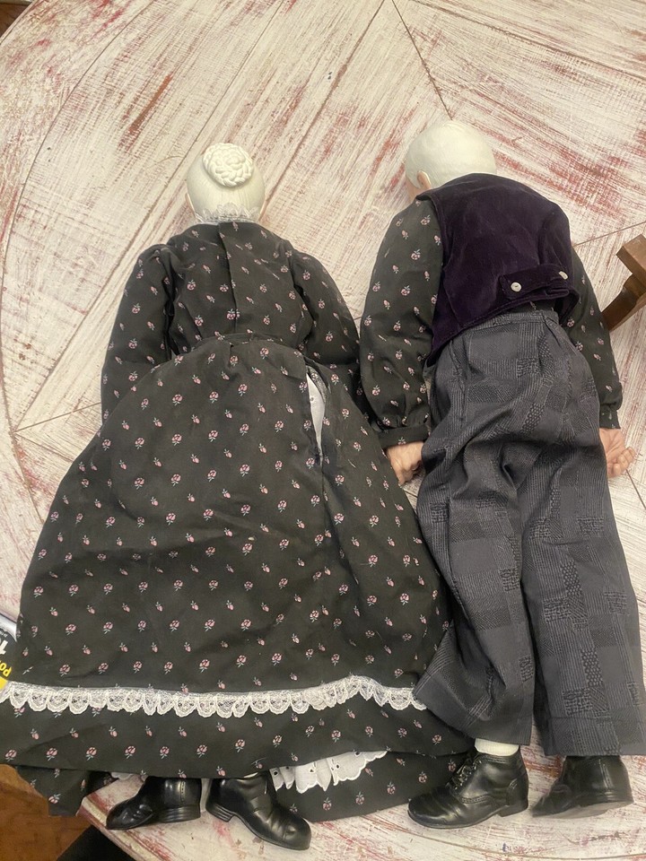 INCREDIBLE Vintage William Wallace Jr Grandma & Grandpa Porcelain Dolls ...