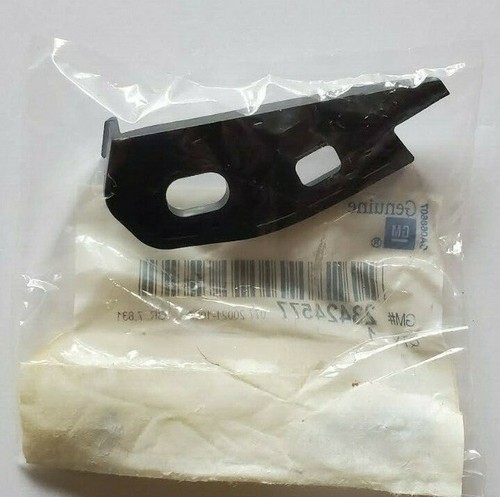 GM #23424577 NOS GENUINE GM OEM Bumper Grill-Upper Retainer Left ...