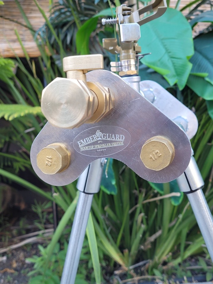 ESG1-METALLIC Roof-top Sprinkler with 3/4 Hose Swivel Brass Adapter ...