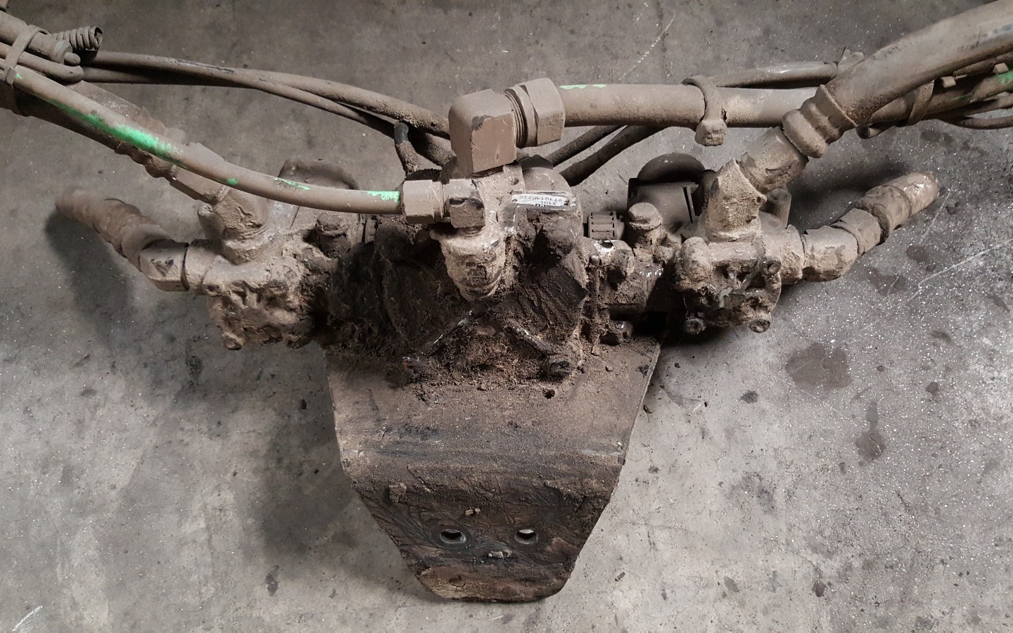 Wabco HALDEX Brake Relay Valves Assy 9730110220 4721950790 4721950780 ...