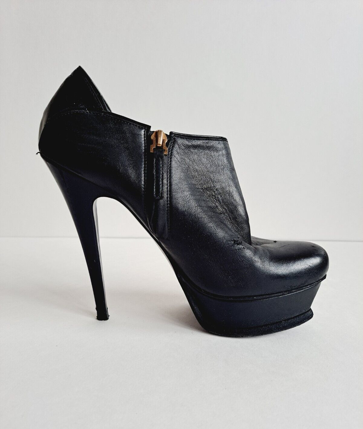YSL Tribute Black Leather Ankle Platform Heels Bootie… - Gem