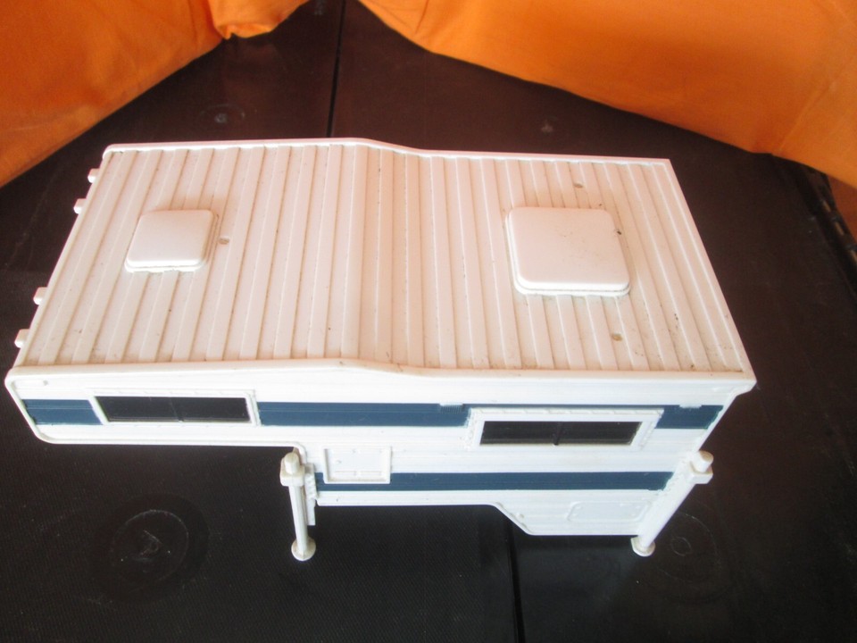 Motor Max Plastic Camper for 1:24 Vehicles No Box | eBay