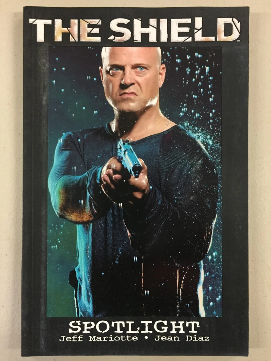 Michael Chiklis Shield