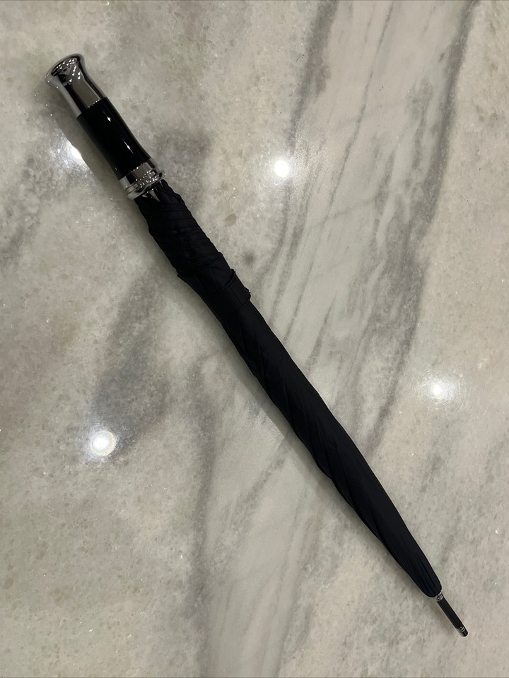 Brand New Genuine Rolls Royce Phantom Ghost Dawn Wraith Cullinan ...