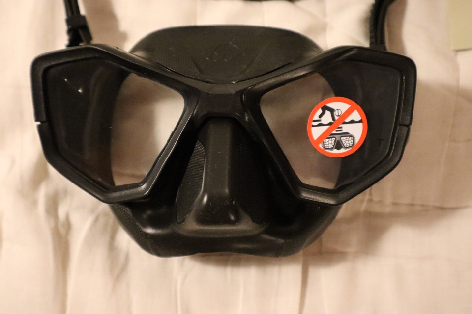 ITALIAN DESIGN SPORASUB BLACK SILICONE ULTRA LOW VOLUME DIVE MASK | eBay