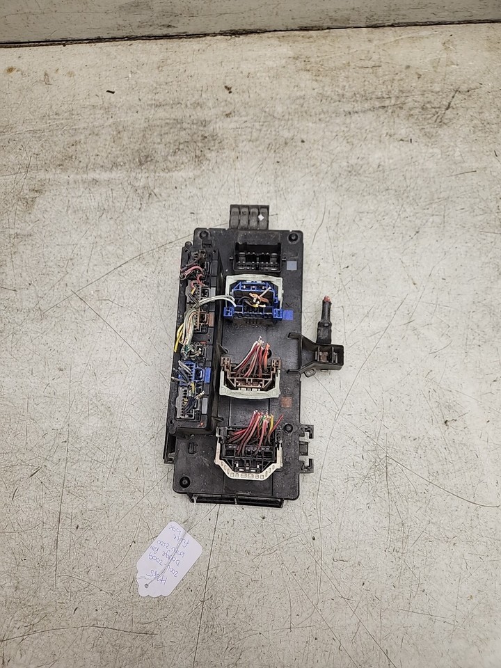2006-09 DODGE RAM 1500 2500 TIPM FUSEBOX w TOTALLY INTEGRATED POWER ...