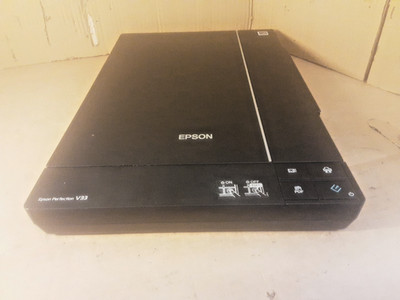 Epson Perfection V33 Color Scanner Photos Documents Flatbed Scanner ...