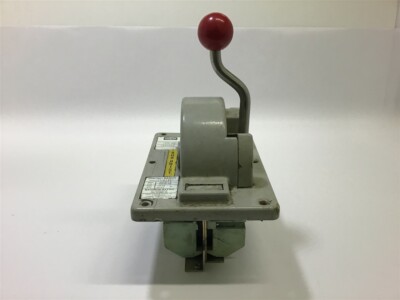 Hubbell Type 4211 5147S1S 120 Volts Mounted Switch | eBay