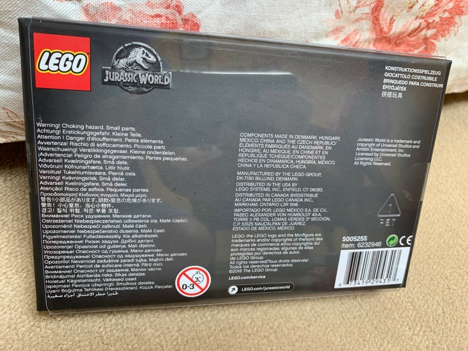 LEGO Jurassic World 5005255 Minifigure Collection, Bricktober 2018 2/4 ...