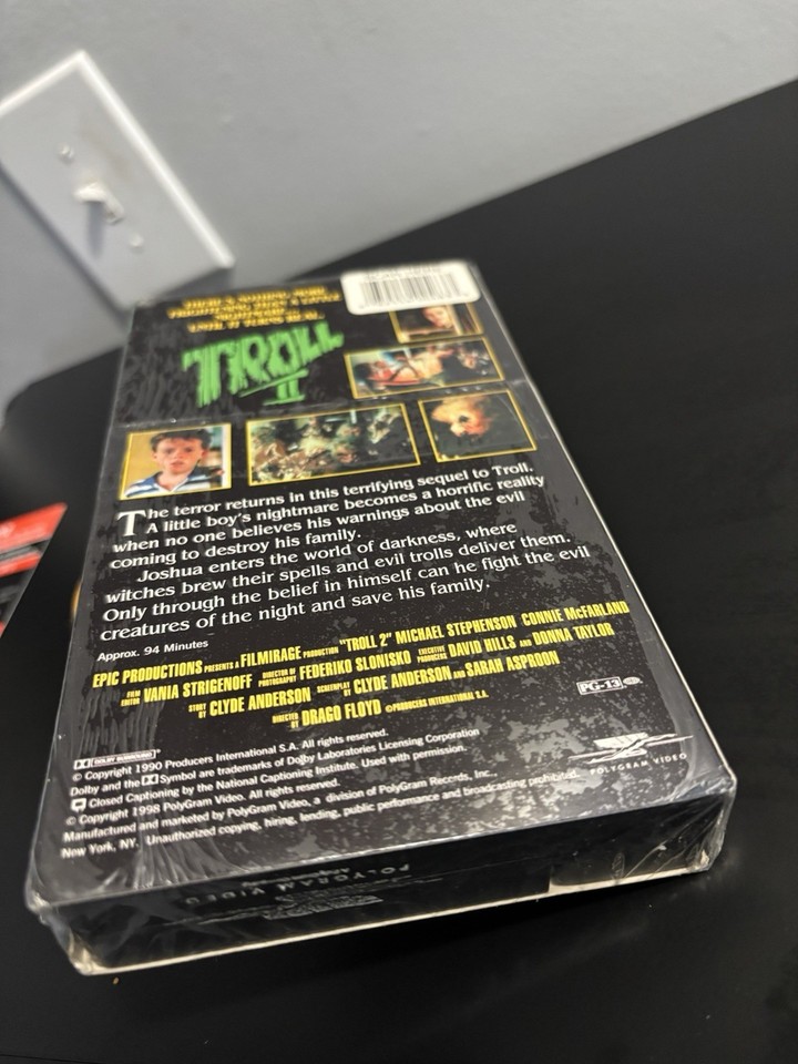 Neca V for Vendetta Statue, Troll 2 Vhs, Marvel Goblin, Movie Maniac ...