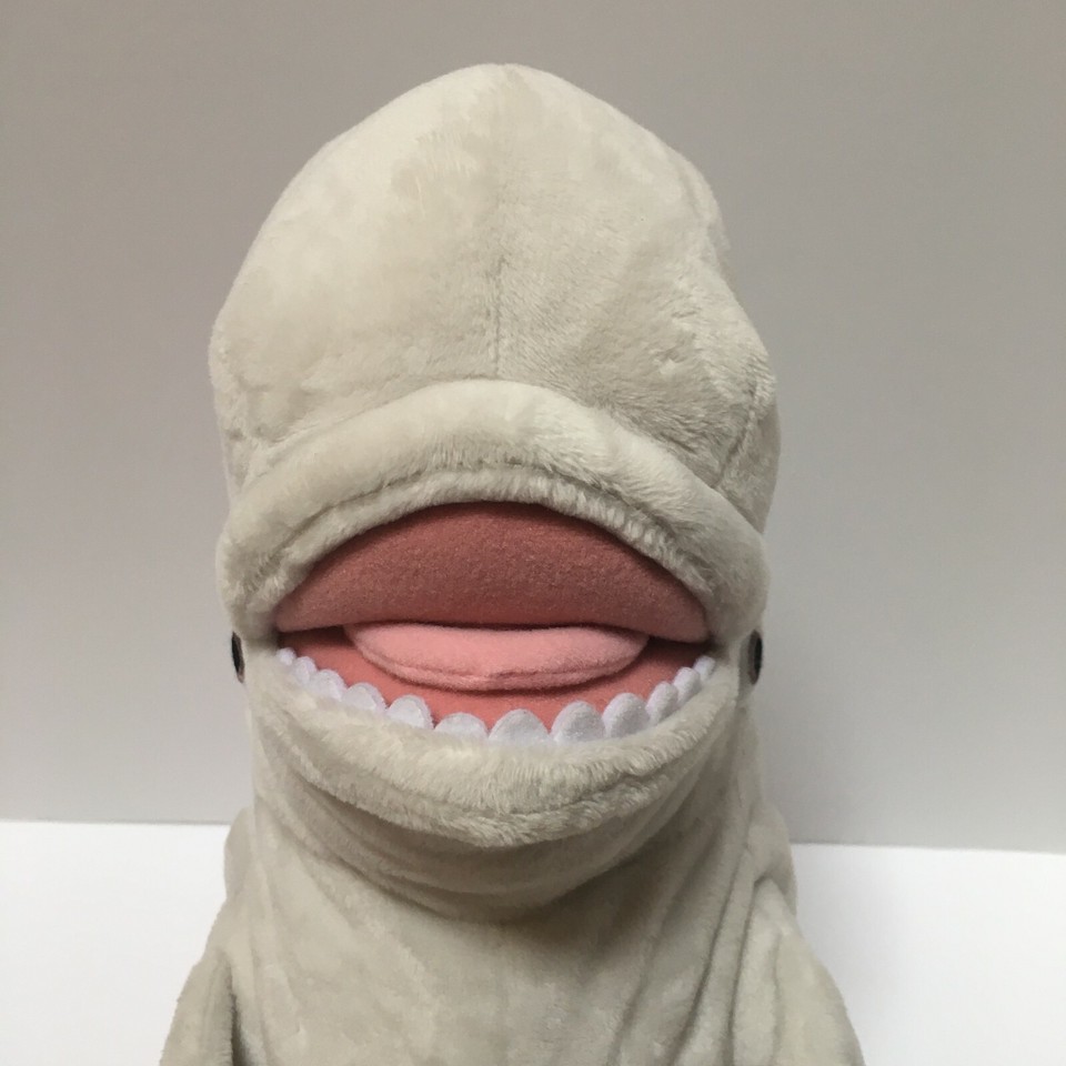 Finding Nemo Dory Beluga White Whale Plush 18" Bailey Disney Store ...