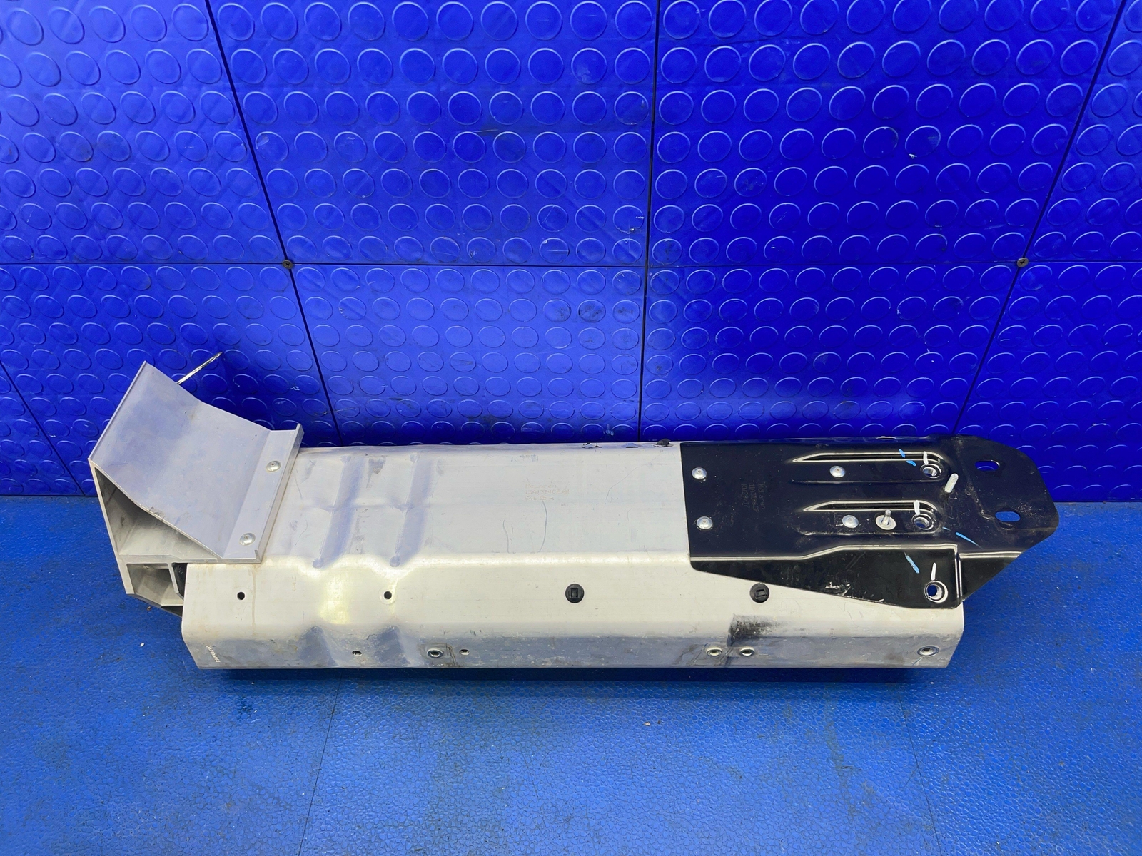 2016 2017 2018 2019 2020 2021 MCLAREN 570S OEM FRONT RIGHT FRAME RAIL ...