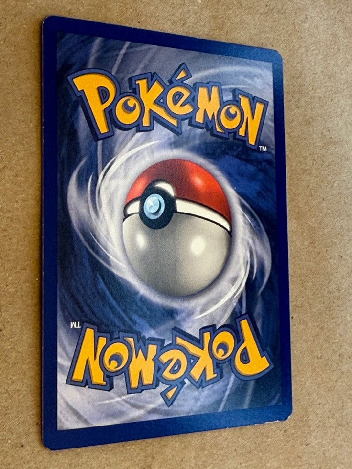 4 Base Set Pokémon Cards Beedrill #17 Electrode #21 Arcanine #23 ...
