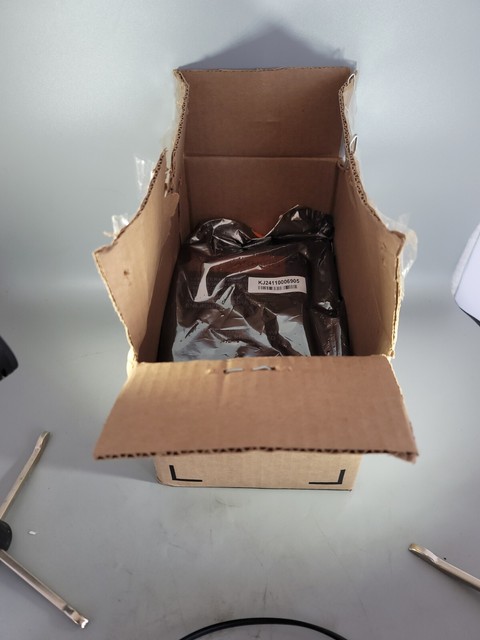 Marathon PL-8794700JKG02 DVR 2400 AVR Automatic Voltage Regulator. No ...