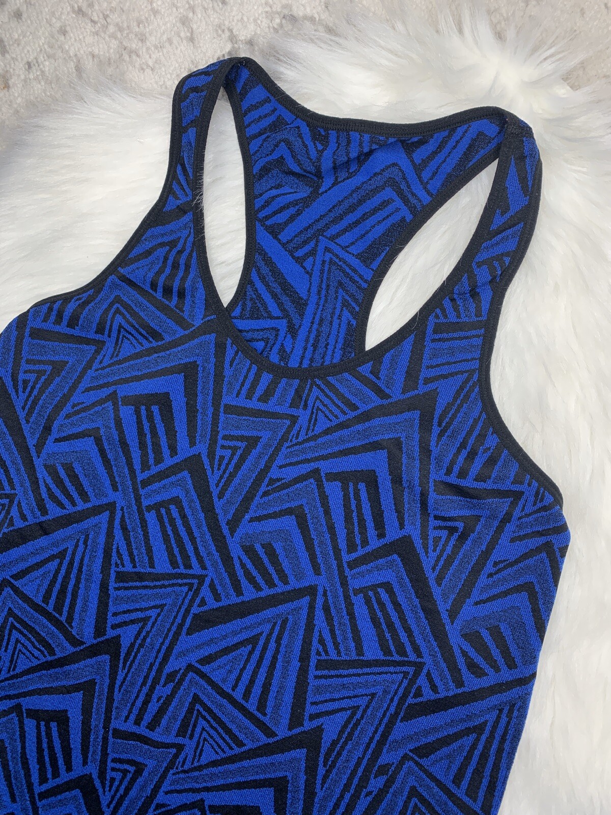Fabletics Kate Hudson Blue Black Triangles Athletic W… - Gem
