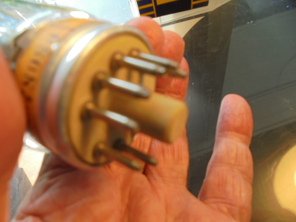 SIEMENS F2a NEW OLD STOCK NEW IN BOX GERMAN VINTAGE VALVE TUBE- FOR ...