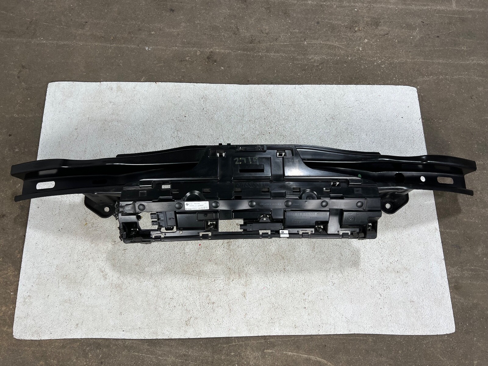 2015-2020 BMW 430i Grand REAR BUMPER REINFORCEMENT SUPPORT REBAR w ...