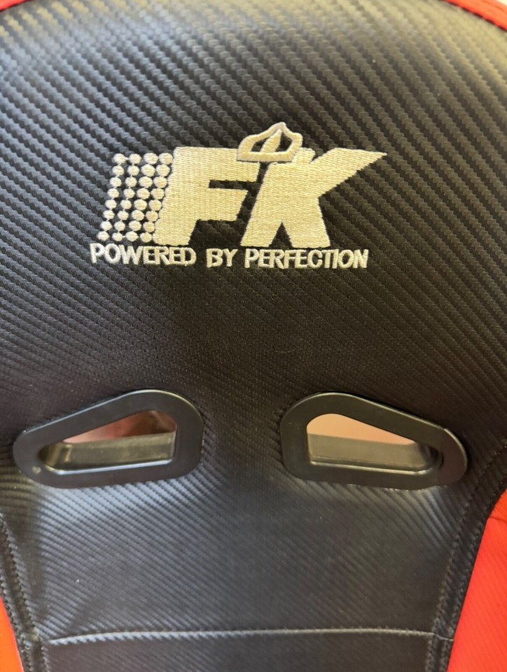 Wingback Sports Car Bucket Seats Red and Black FK powered by perfection ...
