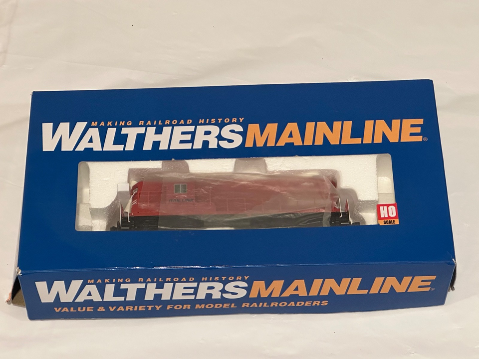 Walthers HO Scale 910-20474 GP9 I&M Rail Link. BNSF CN CP CSX KCS NS UP ...