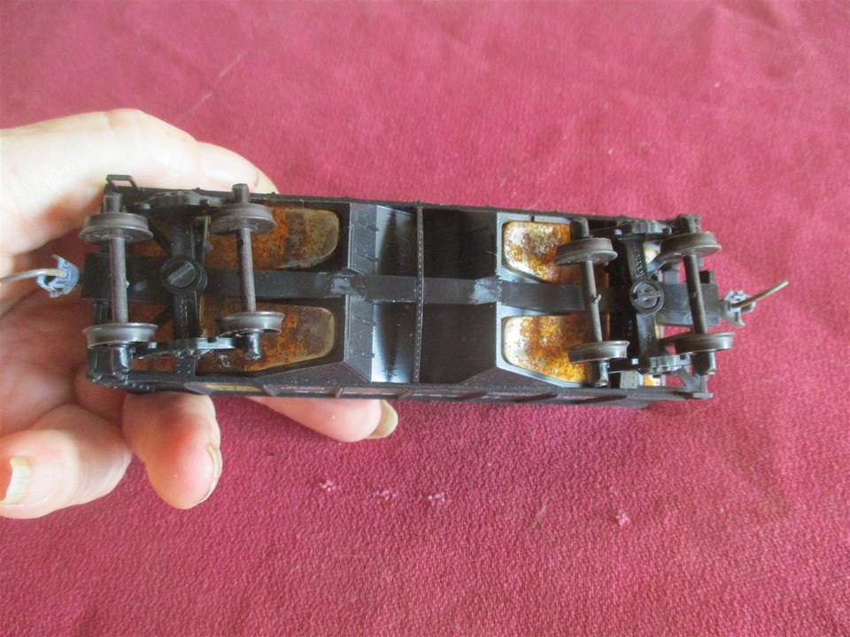 HO Scale Interstate INT 9012 Hopper Train Car Railroad Kadee | eBay