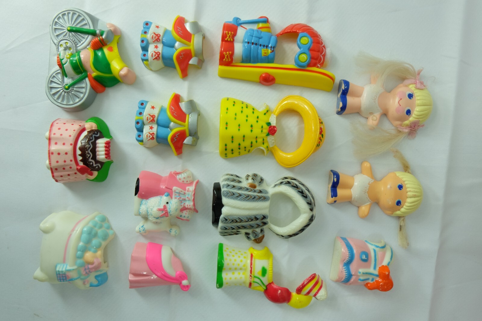 DOLLY POPS Poptown House w/ Dolls & Clothes by Knickerbocker Toy HK ...