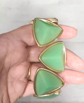 Beautiful Stretch Bracelet Green Triangles Brass Outlines Stones ...
