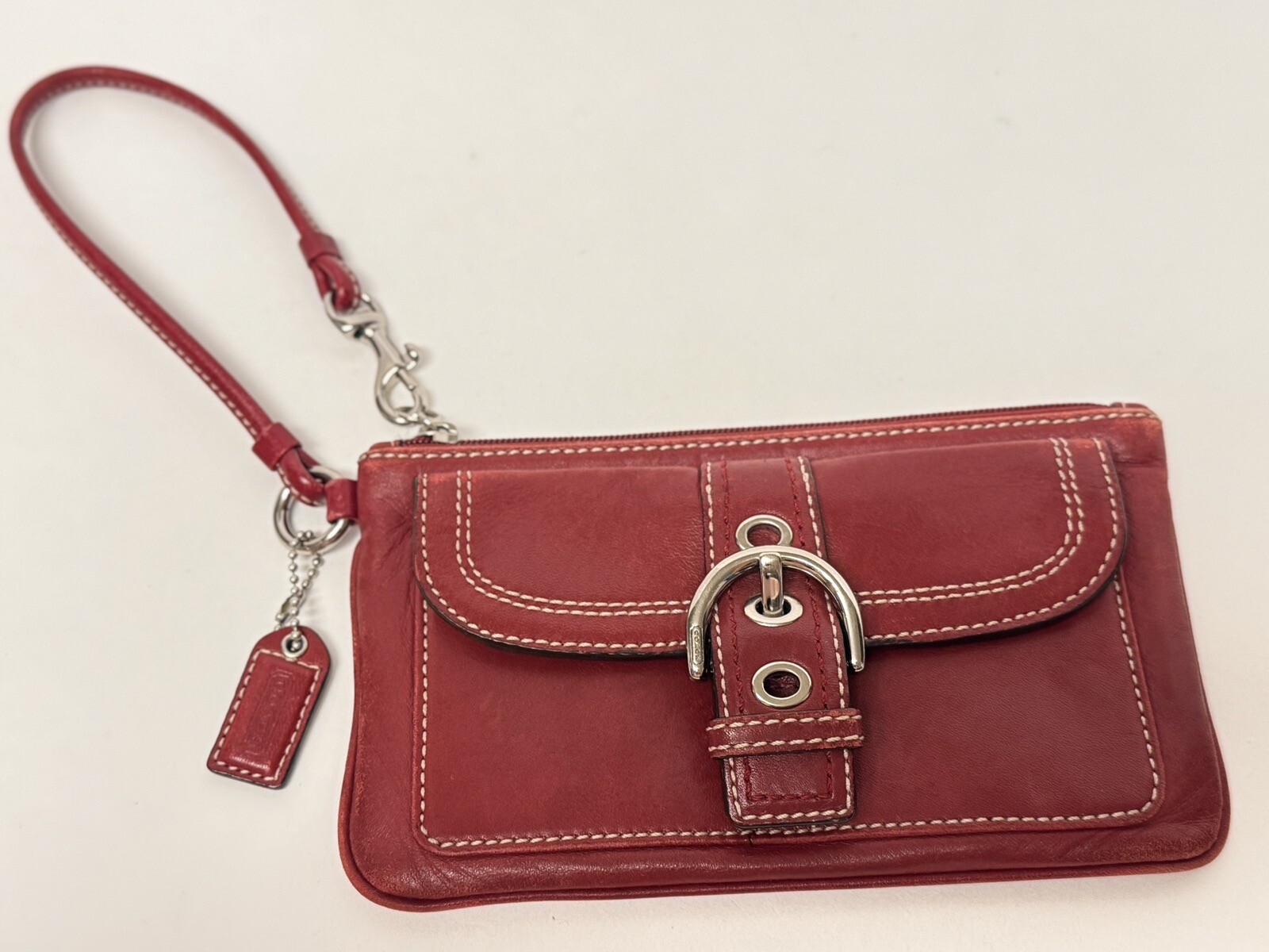 COACH Soho Red Leather Buckle Flap Clutch with Strap … - Gem