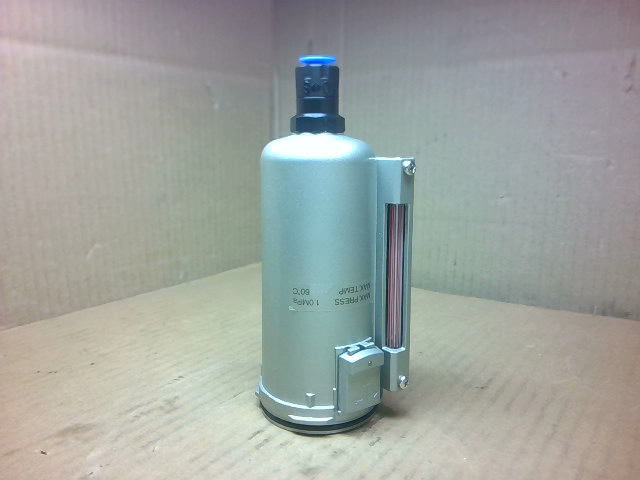 SMC AD48-8 Filter Bowl Auto Drain 3/8" Fitting w/ Sight Glass - No Box ...