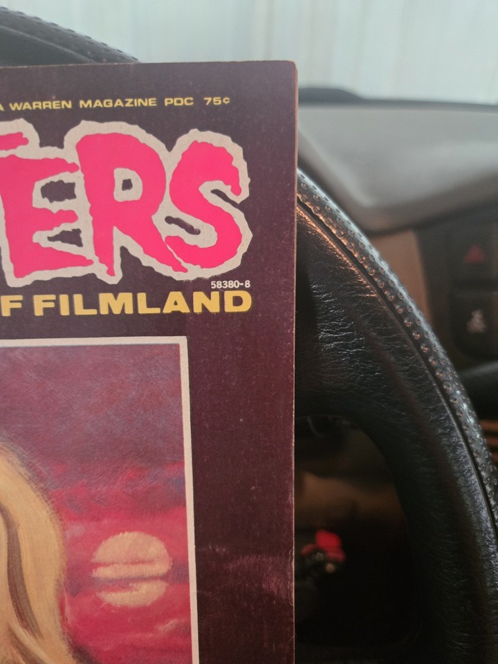 FAMOUS MONSTERS OF FILMLAND MAGAZINE ISSUE #95 CLAUDIA VAMPIRE ON COVER ...