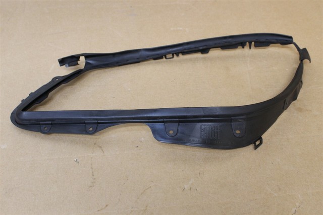 Mercedes-Benz C W204 Headlight Sealing Gasket A2048260991 2008 11413070 ...