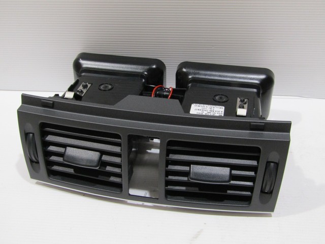 Mercedes-Benz C W204 Dashboard Air Vents A2048307354 2010 11819550 for ...