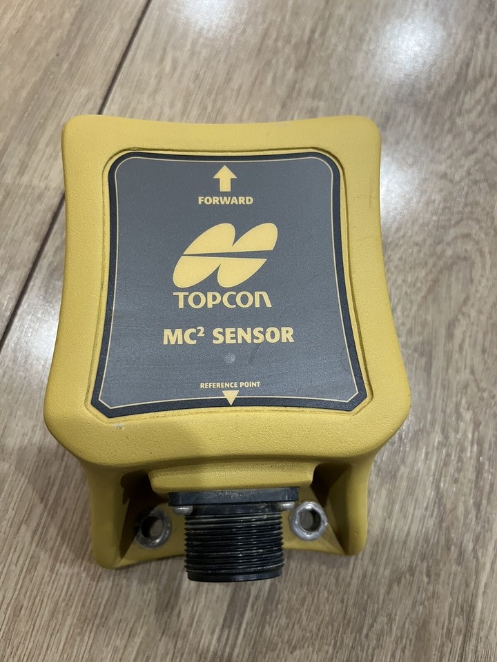 Topcon 3D-MC2 GPS Dozer Machine Control Kit w/ Single MC-R3 900 MHz ...