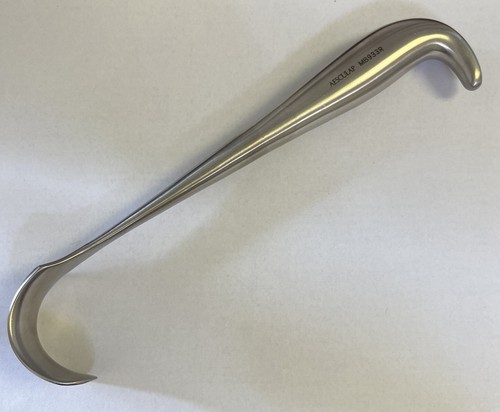 Aesculap MB933R Brewster Retractor 1” x 1-3/4", 9” (J) | eBay