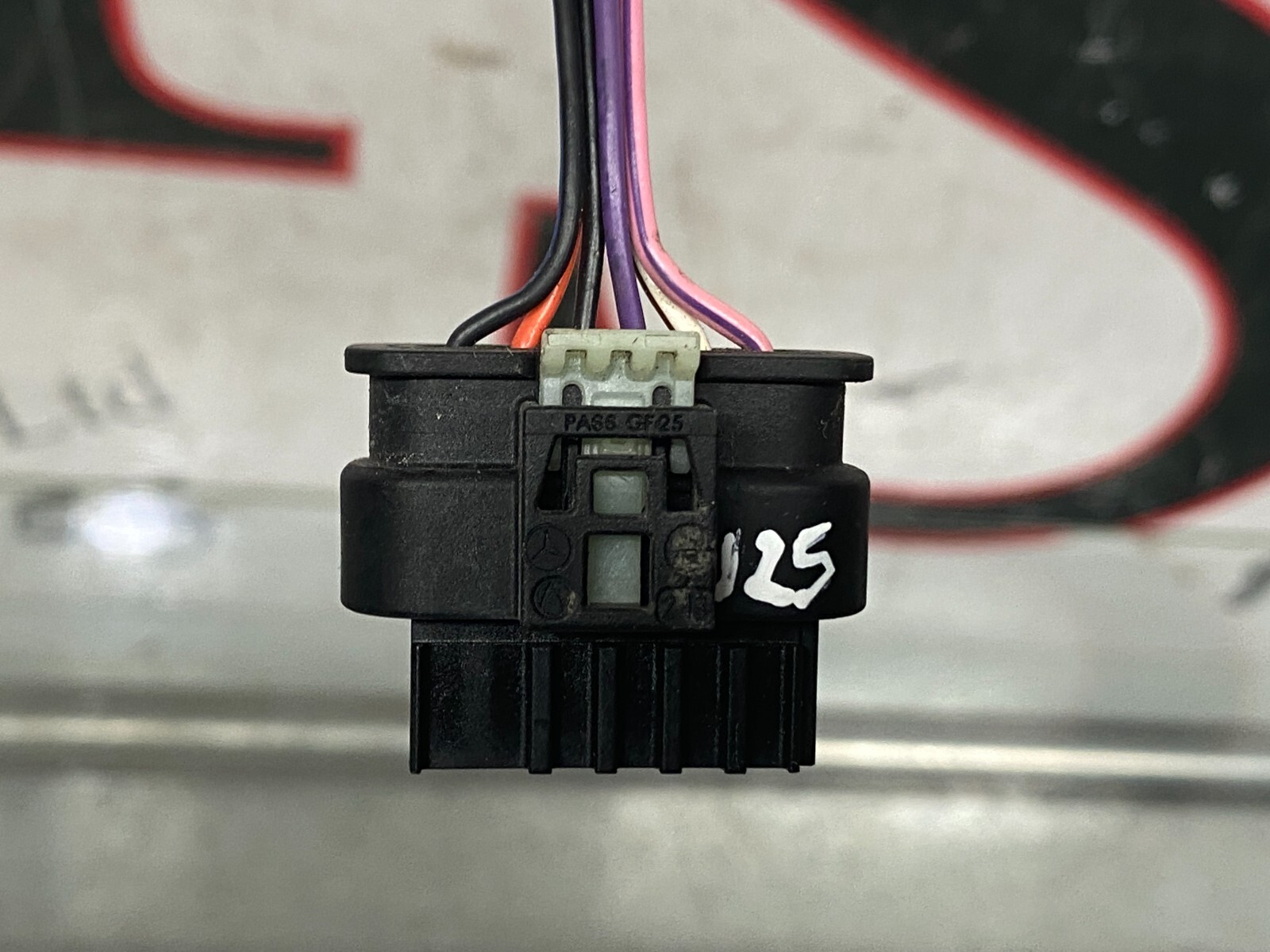 (AS) GENUINE MERCEDES BENZ WIRING LOOM PLUG CONNECTOR A0285453026 6 PIN ...