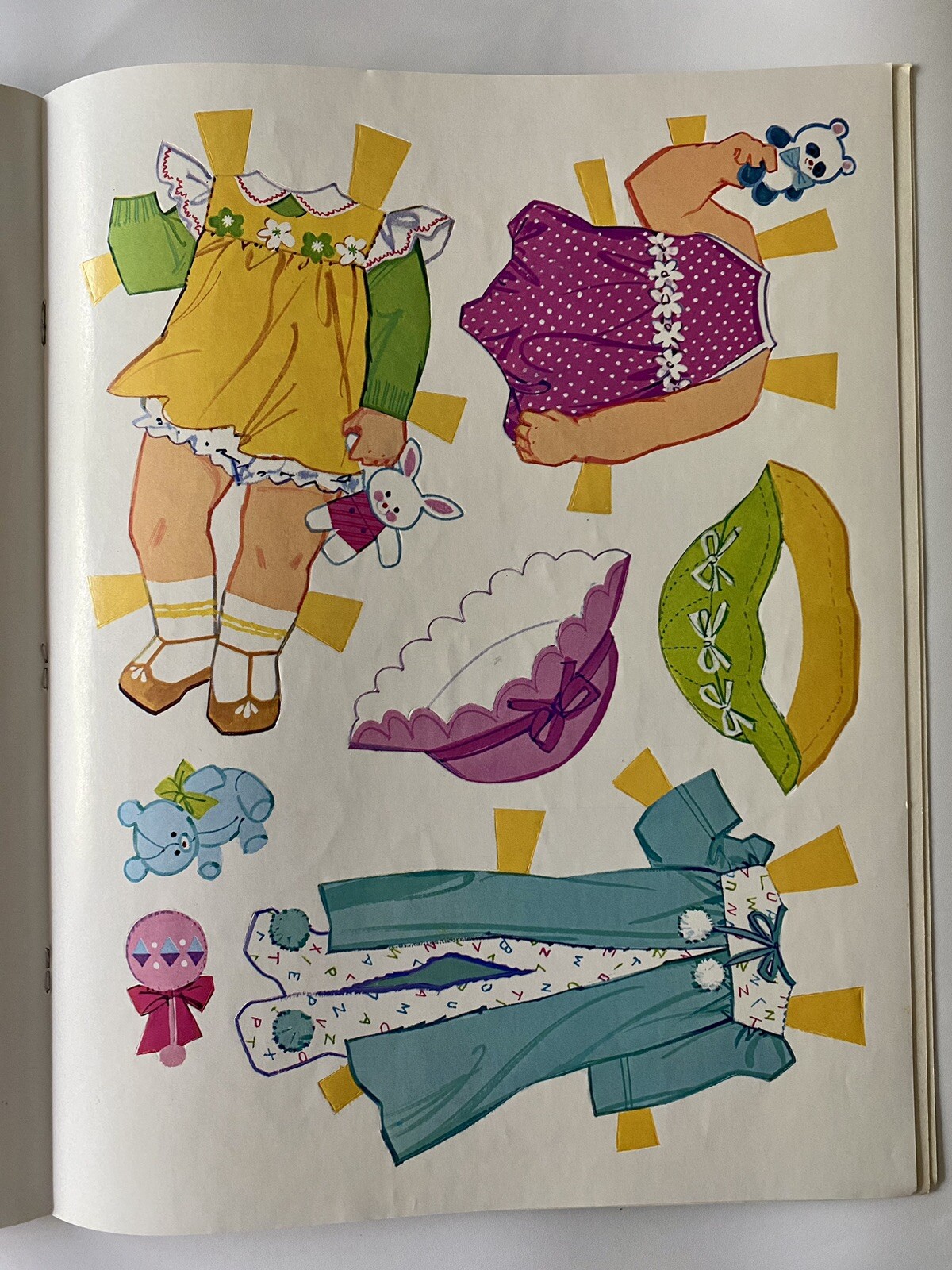VINTAGE WHITMAN 1970’s BABY ALIVE PAPER DOLL BOOK UNCUT EUC | eBay