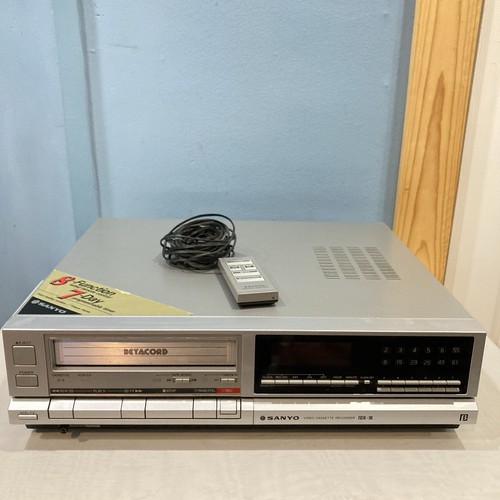 Sanyo Betacord VCR 4010 Beta Cassette Tape Player Recorder W/ Remote ...