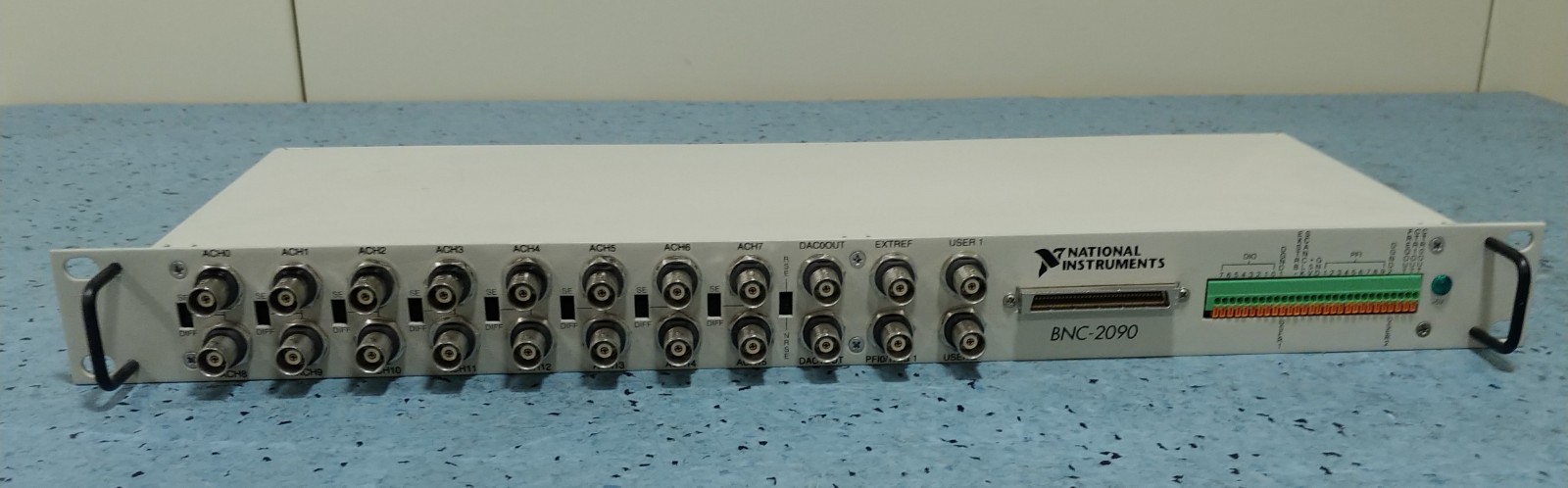 National Instruments BNC-2090 Rack-Mounted Terminal Connector Block | eBay