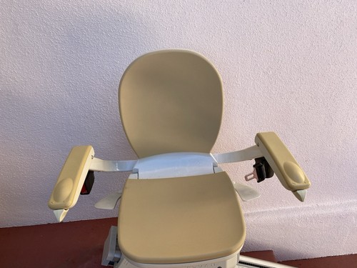 ACORN 130 STAIR/CHAIR LIFT STRAIGHT STAIRLIFT | eBay