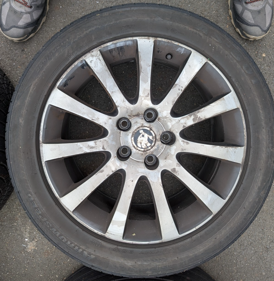 4 x Skoda Yeti 17 inch Annapura polished alloy wheels (Laurin & Klement ...