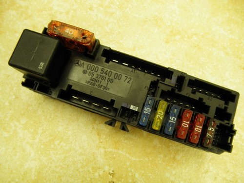 MERCEDES W202 W210 CLK 98-03 SAM MODULE BODY OVERLOAD PROTECTION FUSE ...